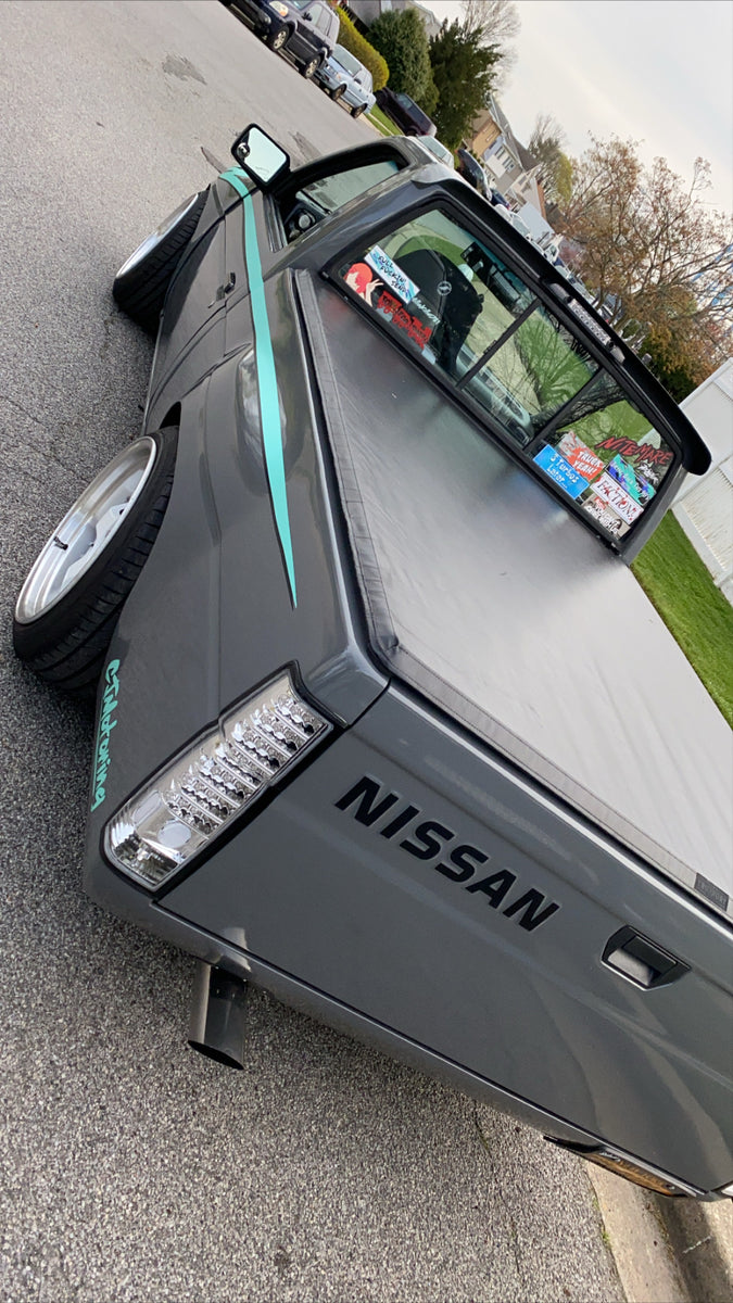 D21 “Nissan” Tailgate Decal – CJMotoring